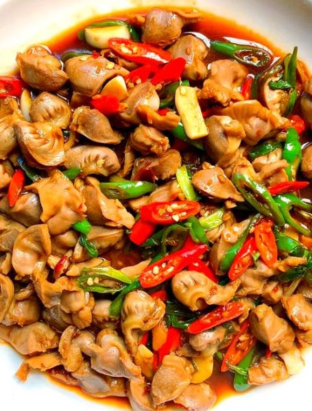 炒鸡胗怎么炒好吃窍门_鸡胗去腥又脆嫩的做法-第3张图片-山城妙识