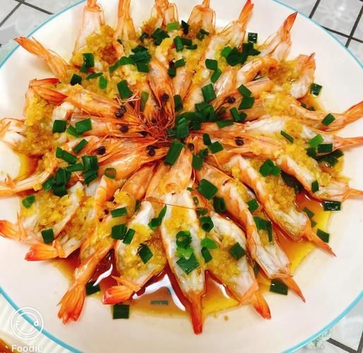 白灼基围虾怎么做好吃又简单_基围虾焯水几分钟才嫩-第1张图片-山城妙识