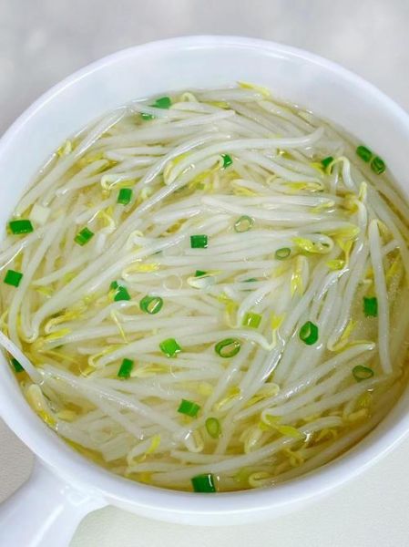 韩式豆芽汤怎么做_豆芽汤需要焯水吗-第1张图片-山城妙识