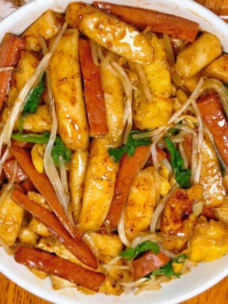 长条年糕怎么炒好吃又简单_年糕炒几分钟才软糯-第1张图片-山城妙识 长条年糕怎么炒好吃又简单_年糕炒几分钟才软糯-第1张图片-山城妙识