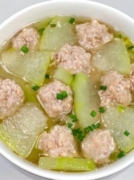 冬瓜烧肉丸子怎么做_冬瓜肉丸汤的家常做法-第2张图片-山城妙识 冬瓜烧肉丸子怎么做_冬瓜肉丸汤的家常做法-第2张图片-山城妙识