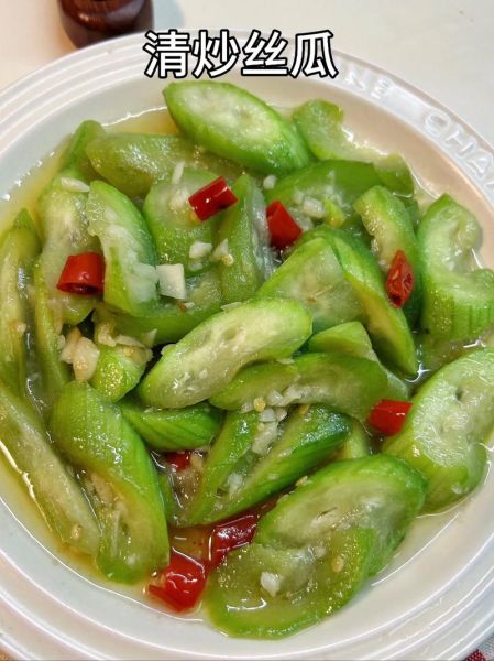 炒丝瓜怎么炒不发黑_丝瓜炒出来发黑怎么办-第2张图片-山城妙识