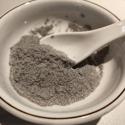 芝麻糊怎么冲不结块_芝麻糊的营养价值-第1张图片-山城妙识