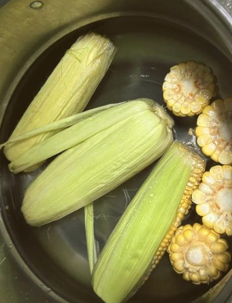 玉米煮多久能熟_玉米煮多久才软糯香甜-第1张图片-山城妙识