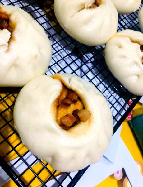 叉烧包怎么做才松软多汁_叉烧包馅怎么调才够香-第1张图片-山城妙识