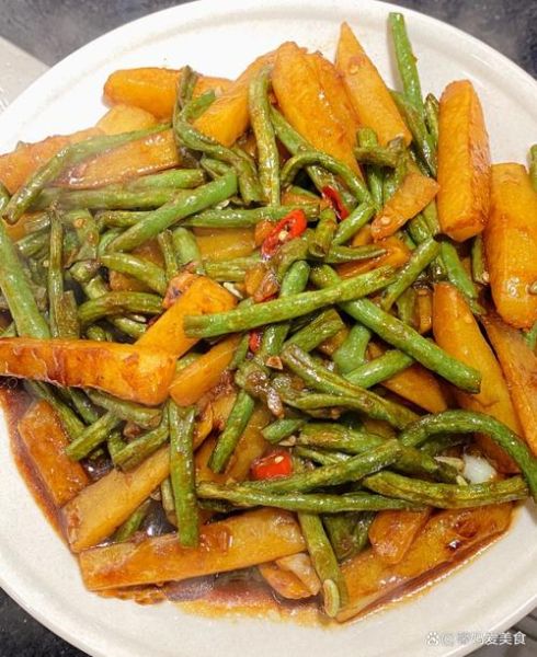 炖豆角土豆的家常做法_豆角土豆怎么炖才入味-第2张图片-山城妙识