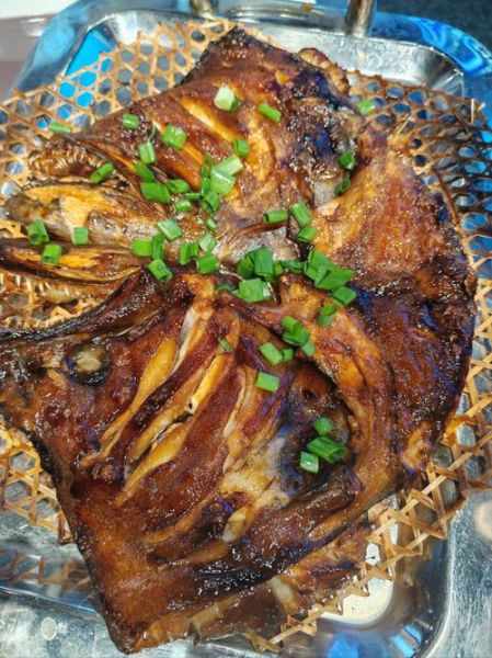 碟鱼头怎么做好吃_碟鱼头家常做法大全窍门-第2张图片-山城妙识