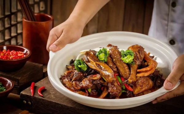 芷江鸭怎么做才正宗_芷江鸭做法视频教程-第2张图片-山城妙识