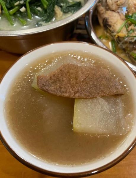 广东靓汤猪骨冬瓜汤怎么做_猪骨冬瓜汤去湿气吗-第1张图片-山城妙识