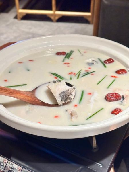 营养鱼汤怎么做_鱼汤怎么炖才白-第3张图片-山城妙识 营养鱼汤怎么做_鱼汤怎么炖才白-第3张图片-山城妙识