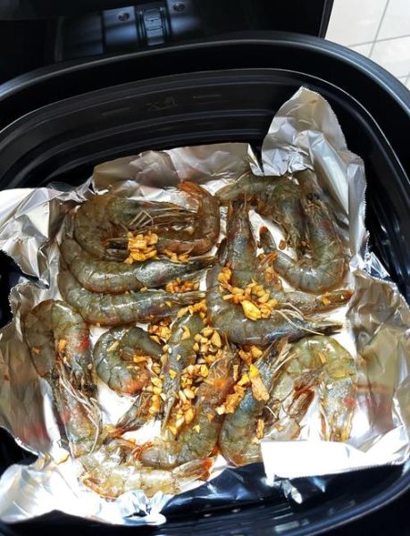 炸虾怎么做法_炸虾外酥里嫩秘诀-第1张图片-山城妙识