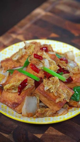 白菜炒豆腐怎么炒好吃_白菜炒豆腐的窍门-第3张图片-山城妙识