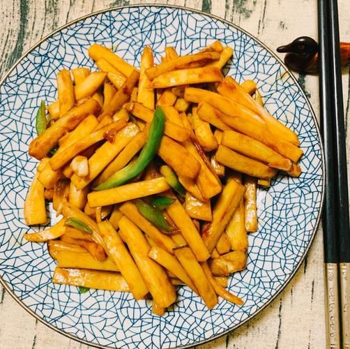 蚝油笋片杏鲍菇怎么做_蚝油笋片杏鲍菇热量高吗-第2张图片-山城妙识 蚝油笋片杏鲍菇怎么做_蚝油笋片杏鲍菇热量高吗-第2张图片-山城妙识