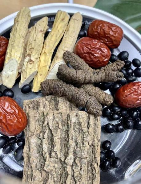 杜仲巴戟猪腰汤的危害_什么人不能喝-第1张图片-山城妙识