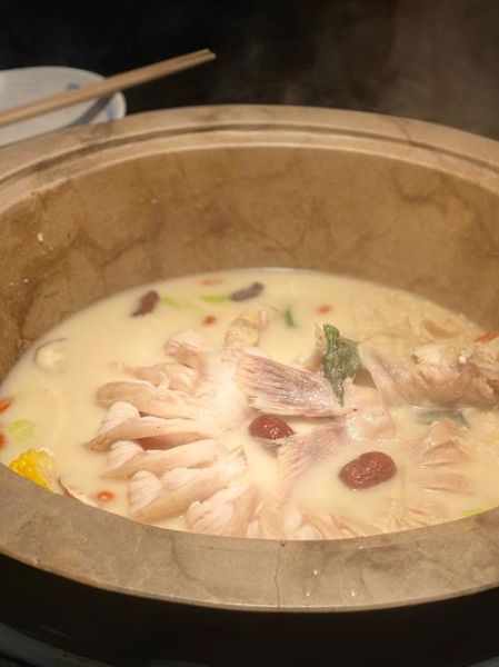 蒸汽石锅鱼加盟多少钱_蒸汽石锅鱼加盟靠谱吗-第2张图片-山城妙识 蒸汽石锅鱼加盟多少钱_蒸汽石锅鱼加盟靠谱吗-第2张图片-山城妙识