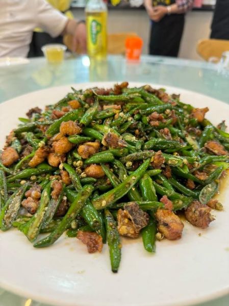 重庆辣子鸡怎么做_正宗辣子鸡用什么辣椒-第1张图片-山城妙识