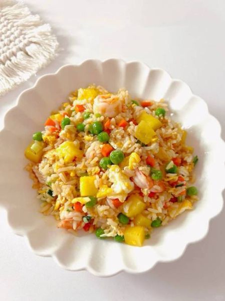 泰式菠萝炒饭怎么做_正宗泰式菠萝炒饭图片-第1张图片-山城妙识