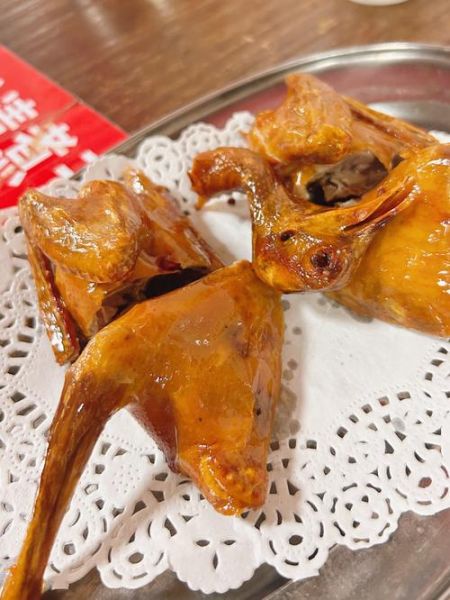 脆皮鸽子怎么做_脆皮鸽子做法视频播放-第1张图片-山城妙识 脆皮鸽子怎么做_脆皮鸽子做法视频播放-第1张图片-山城妙识