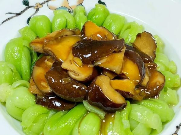 香菇菜心怎么做_香菇菜心热量高吗-第1张图片-山城妙识
