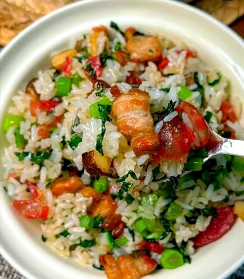 正宗咸肉菜饭怎么做_咸肉菜饭最正宗的做法-第1张图片-山城妙识 正宗咸肉菜饭怎么做_咸肉菜饭最正宗的做法-第1张图片-山城妙识