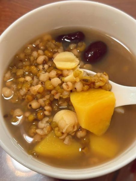 薏米粥怎么煮不苦_薏米粥的正确做法-第3张图片-山城妙识