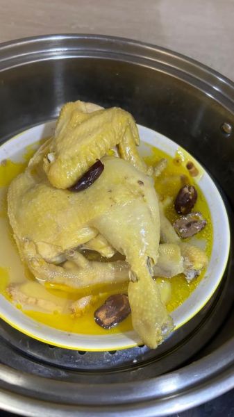 清蒸鸡怎么做_清蒸鸡要蒸多久才熟-第2张图片-山城妙识