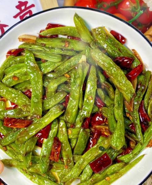 川味爆炒四季豆怎么做_四季豆焯水还是直接炒-第2张图片-山城妙识 川味爆炒四季豆怎么做_四季豆焯水还是直接炒-第2张图片-山城妙识
