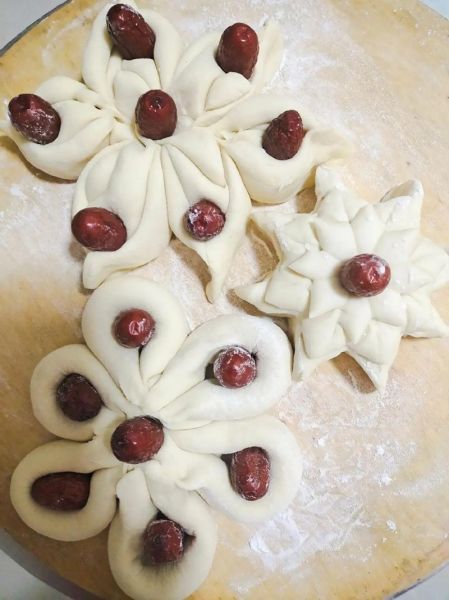 枣花馍怎么做_枣花馍的做法视频-第1张图片-山城妙识