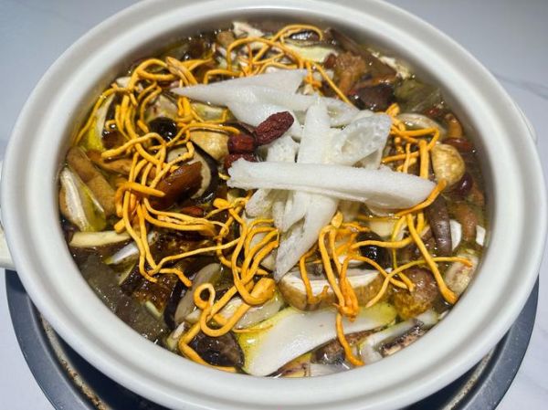 菌菇汤底怎么熬_菌菇汤底用什么菌最好-第3张图片-山城妙识 菌菇汤底怎么熬_菌菇汤底用什么菌最好-第3张图片-山城妙识