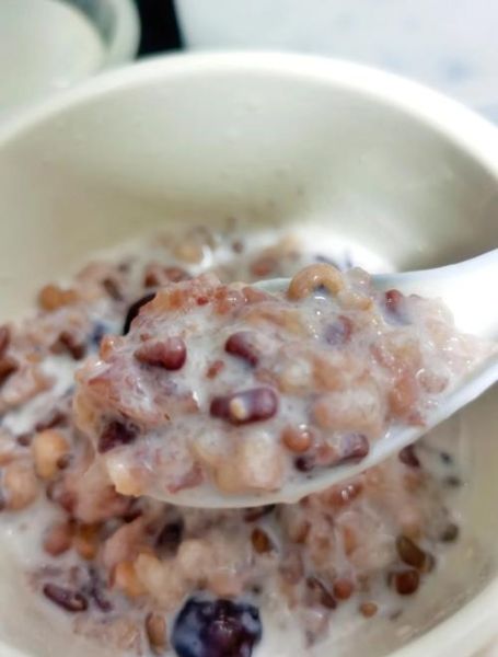 祛湿红豆薏米粥怎么做_红豆薏米粥祛湿效果好吗-第2张图片-山城妙识