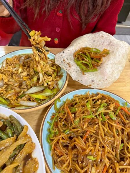 春饼配菜怎么做_春饼配菜有哪些经典搭配-第3张图片-山城妙识