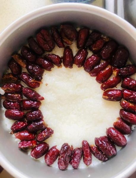 江米切糕怎么做_江米切糕家常做法窍门-第1张图片-山城妙识