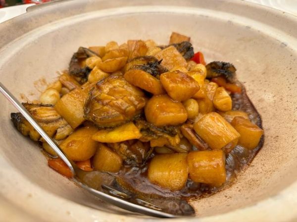 家常鲍鱼烧土豆怎么做_鲍鱼烧土豆最正宗做法-第2张图片-山城妙识