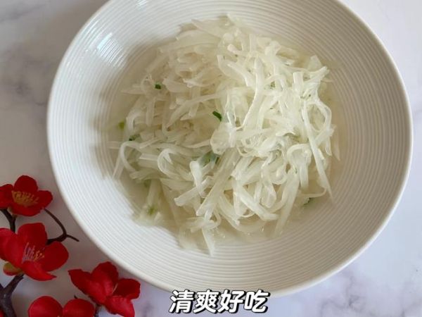素炒白萝卜丝怎么炒好吃_白萝卜丝要不要焯水-第1张图片-山城妙识 素炒白萝卜丝怎么炒好吃_白萝卜丝要不要焯水-第1张图片-山城妙识