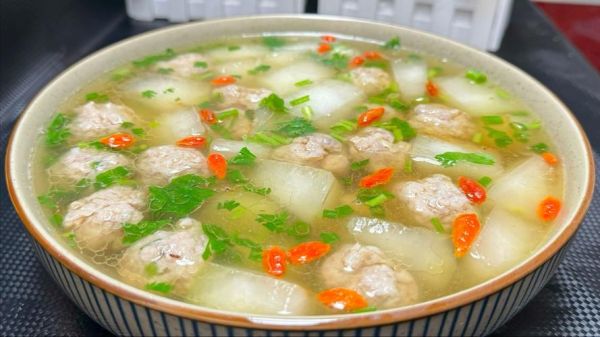 冬瓜肉丸汤怎么做好吃_冬瓜肉丸汤窍门-第3张图片-山城妙识 冬瓜肉丸汤怎么做好吃_冬瓜肉丸汤窍门-第3张图片-山城妙识