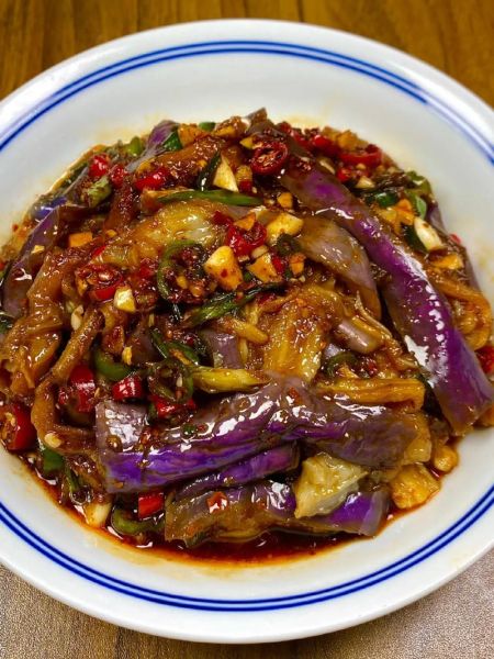 四川凉拌茄子怎么做_凉拌茄子要不要先蒸-第2张图片-山城妙识