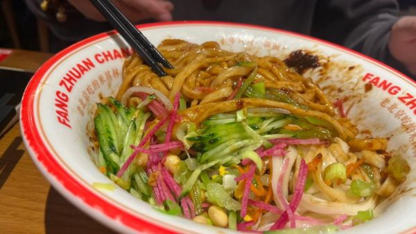 老北京炸酱面哪家最正宗_最地道口味在哪-第3张图片-山城妙识