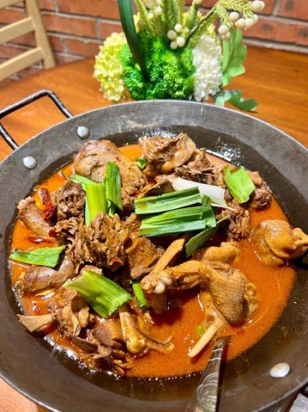 板鸭火锅怎么做_板鸭火锅家常做法-第1张图片-山城妙识 板鸭火锅怎么做_板鸭火锅家常做法-第1张图片-山城妙识