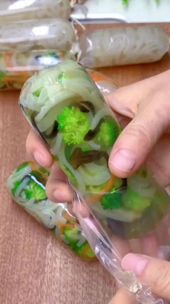 冻精做皮冻怎么做_冻精皮冻配方比例-第3张图片-山城妙识