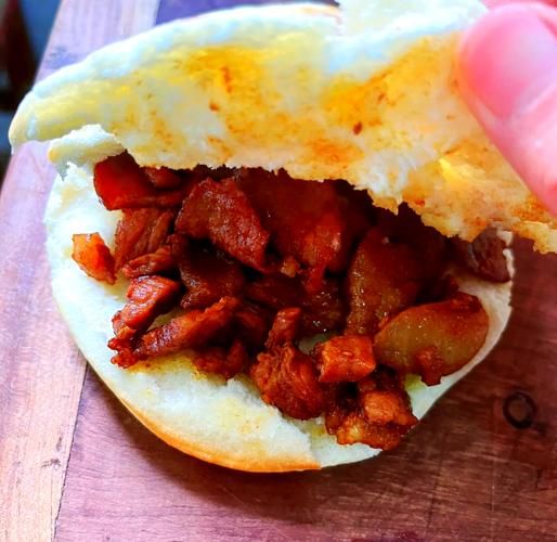 肉臊子怎么炒才香_肉臊子家常做法步骤-第3张图片-山城妙识