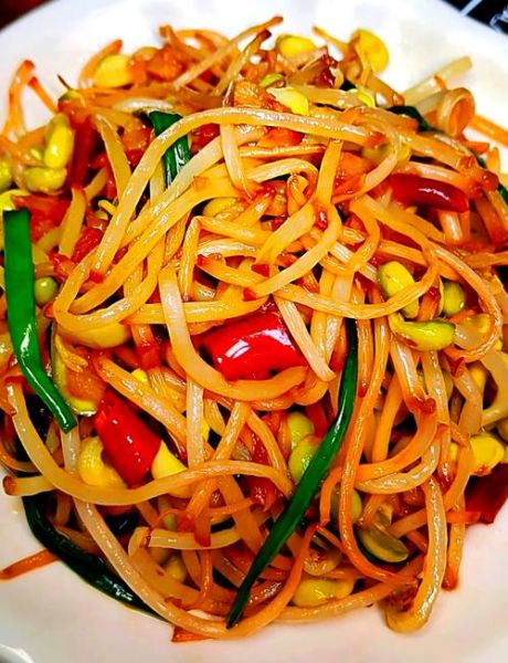 清炒黄豆芽怎么炒好吃_清炒黄豆芽的家常做法-第1张图片-山城妙识