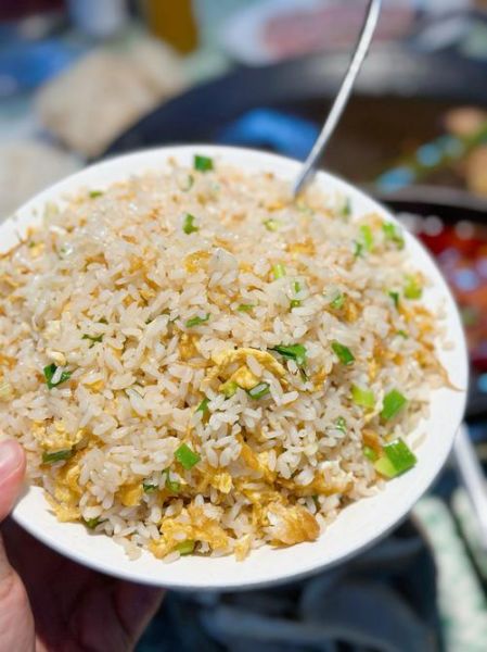 蛋炒饭加什么配菜好吃_蛋炒饭配菜推荐-第2张图片-山城妙识