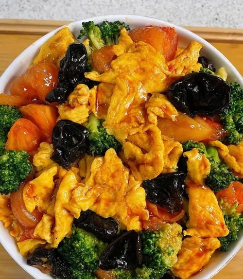 西红柿炒鸡蛋减肥吗_西红柿炒鸡蛋热量高吗-第1张图片-山城妙识