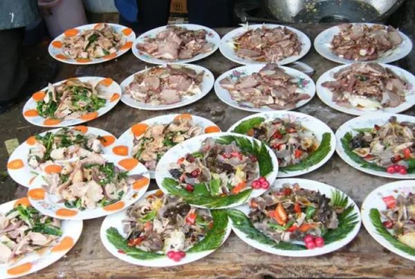 办丧事酒菜16个菜谱_如何搭配才得体-第1张图片-山城妙识 办丧事酒菜16个菜谱_如何搭配才得体-第1张图片-山城妙识