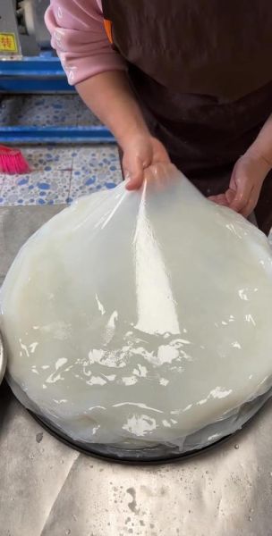 哪种面粉适合做凉皮_凉皮用高筋还是中筋面粉-第2张图片-山城妙识