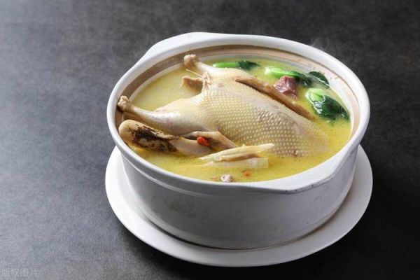 正宗清汤鹅怎么做_清汤鹅汤不腥的秘诀-第2张图片-山城妙识