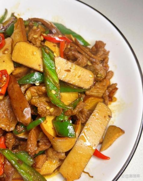 鸡蛋干炒肉怎么做_鸡蛋干炒肉家常做法-第3张图片-山城妙识