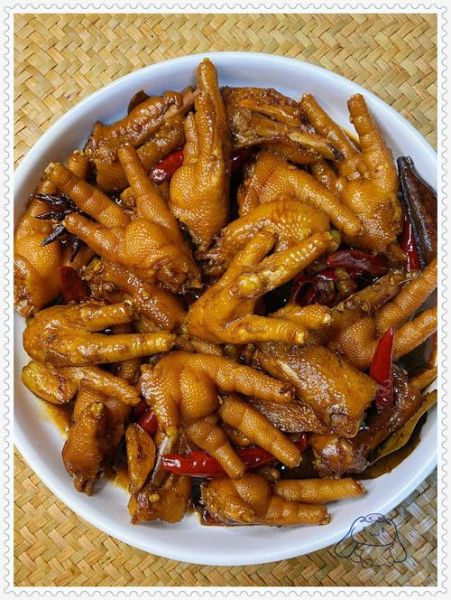 红烧鸡爪加什么配菜好吃_红烧鸡爪配菜推荐-第1张图片-山城妙识