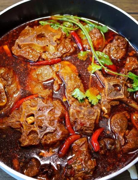 羊蝎子汤怎么炖最香_羊蝎子汤需要焯水吗-第1张图片-山城妙识