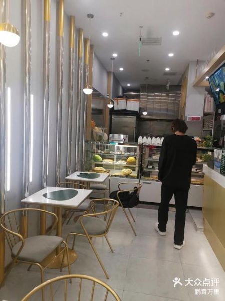 猫王榴莲饼加盟费多少钱_加盟流程有哪些-第3张图片-山城妙识 猫王榴莲饼加盟费多少钱_加盟流程有哪些-第3张图片-山城妙识